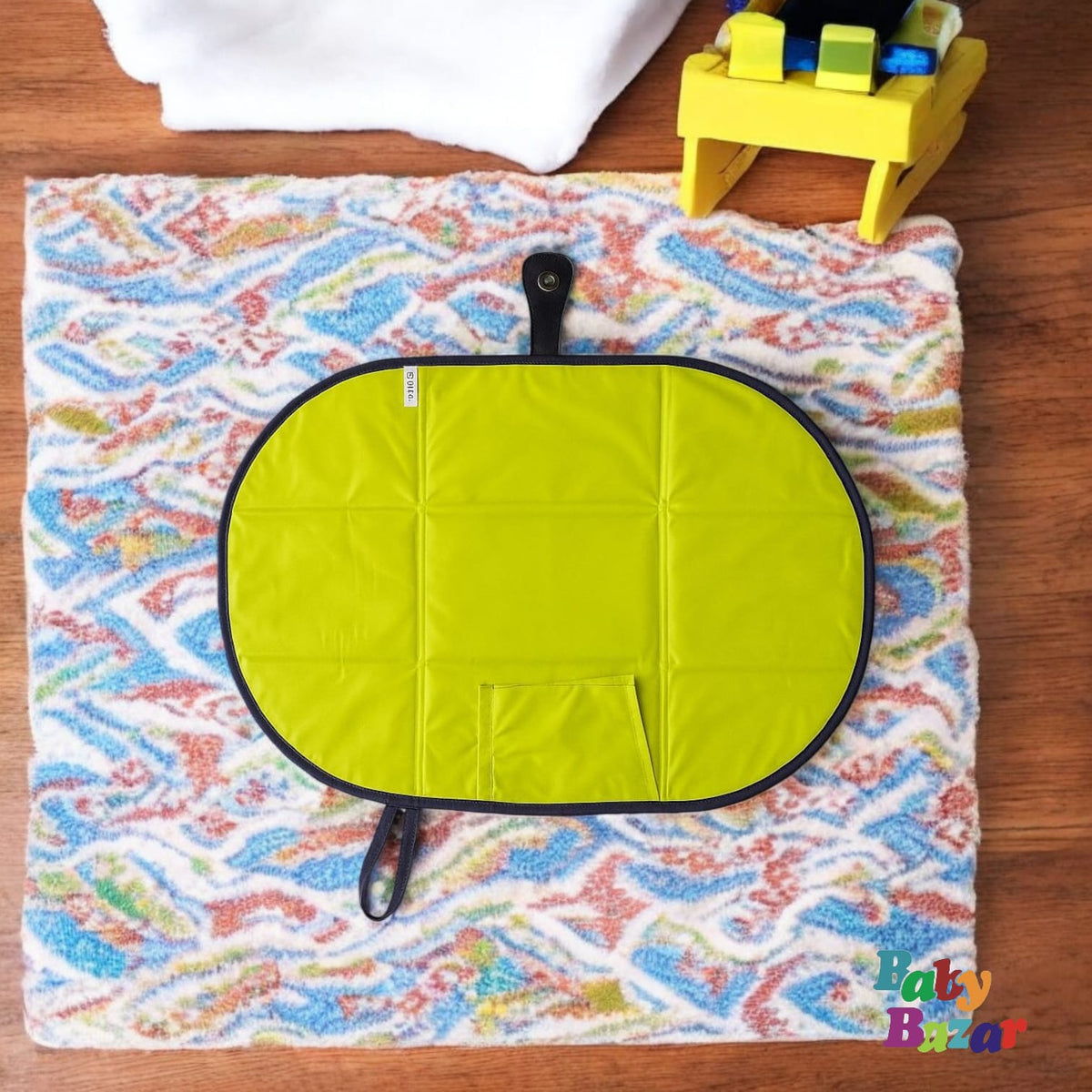 Black & White Geometric Foldable Diaper Changing Mat baby - bazar ...
