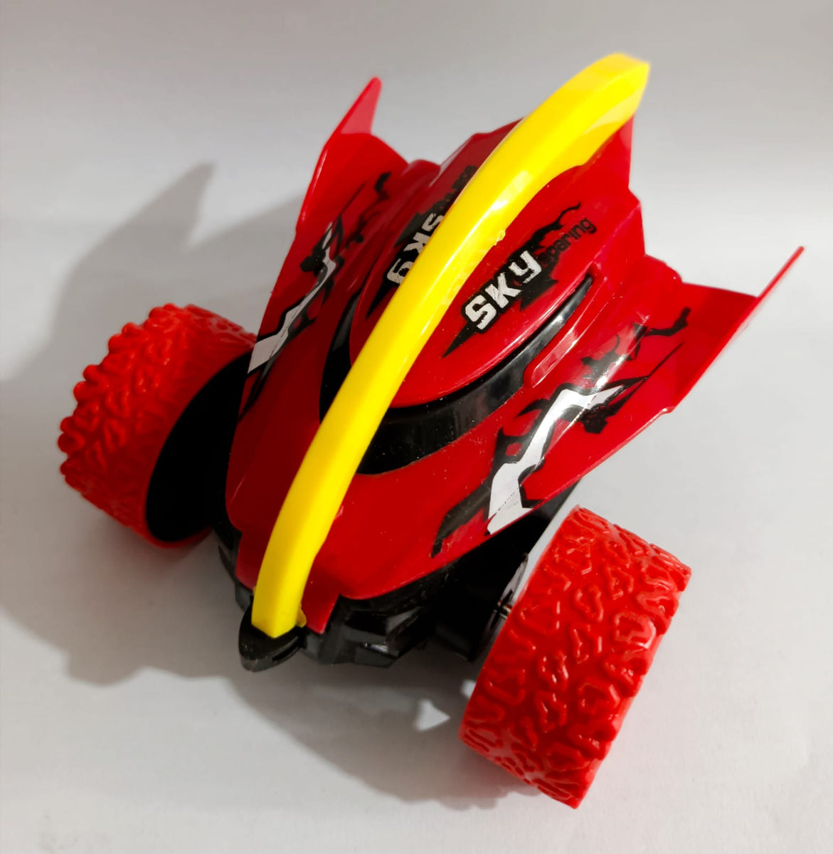Mini Friction Stunt Car Off Road Toy For Kids In Red Color – Baby Bazar